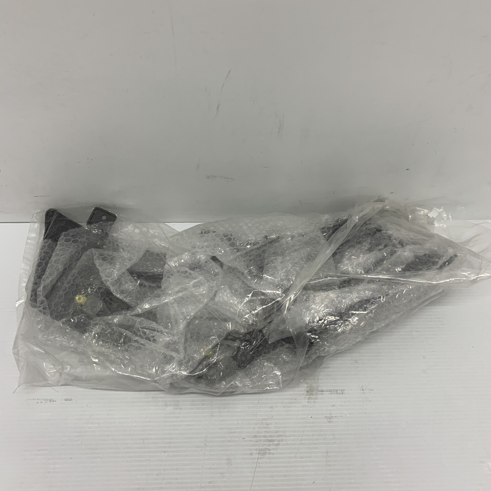 Genuine Jaguar E-Pace 17- air duct rh cover support bracket bumper ...