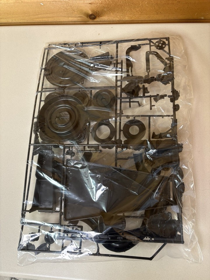 REVELL Ford 1979 Visible 2.3 Litre Turbo Engine With Instructions | eBay