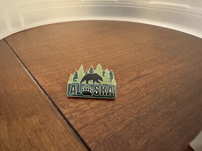 Alaska Lapel Pin Grizzly Bear Travel Souvenir | eBay