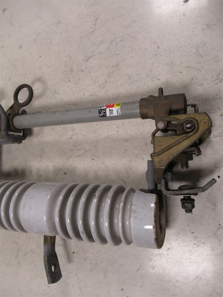 S&C Open Cut Out Fuse Type XS Electric Power Line Overhead 4.16 kV through 25 kV | eBay