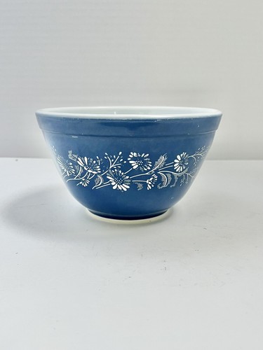 Pyrex Colonial Mist 401 Blue Nesting Mixing Bowl 750 White Flower Small ...