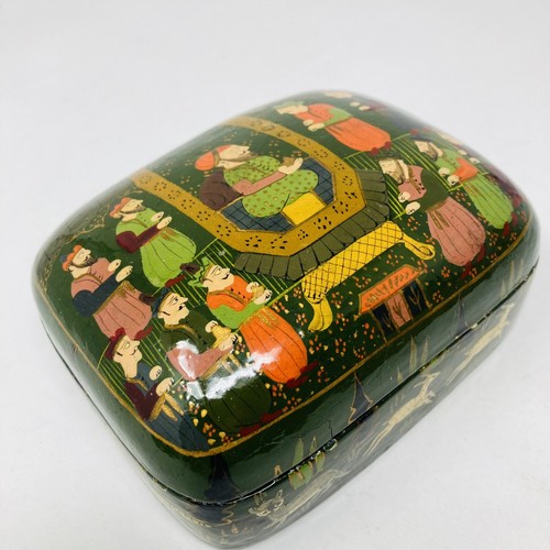 Kashmir Hand Painted Green Lacquer Trinket Box India Animals Around ...