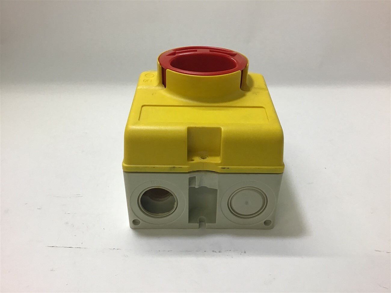 Baco 172000 Iec 60947-3 25 Amp Switch | eBay