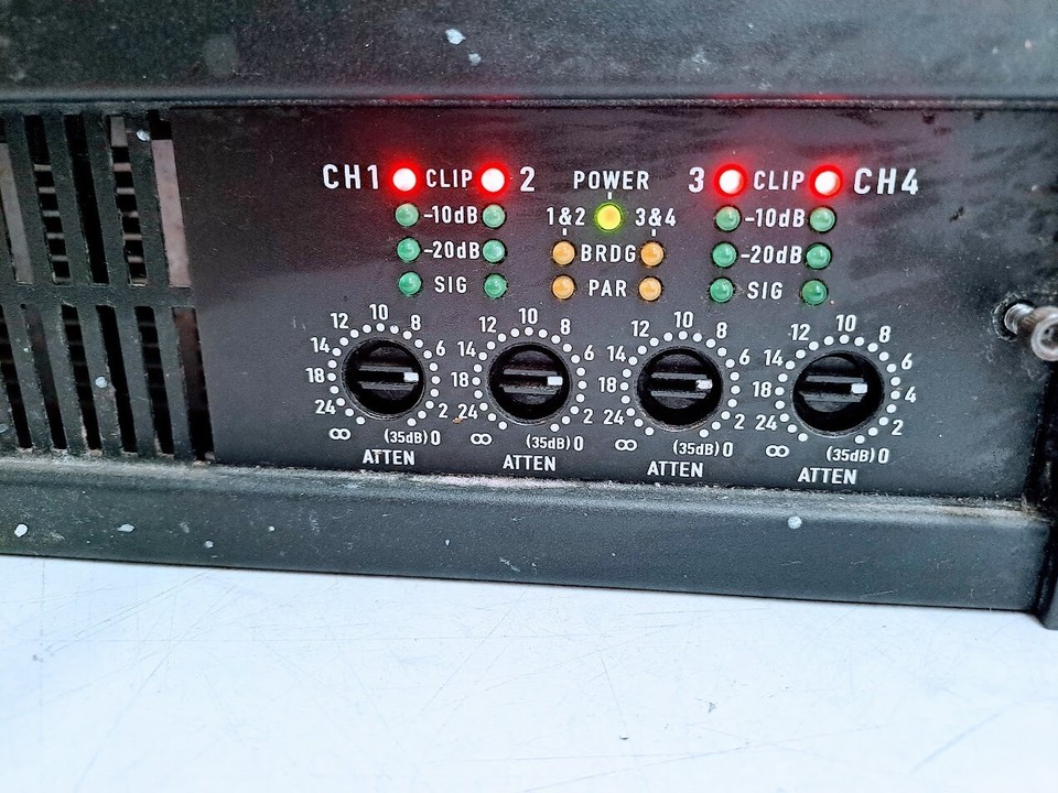 QSC CX204V 4-channel 300W 70V Power Amplifier + QSC DSP-3 External ...