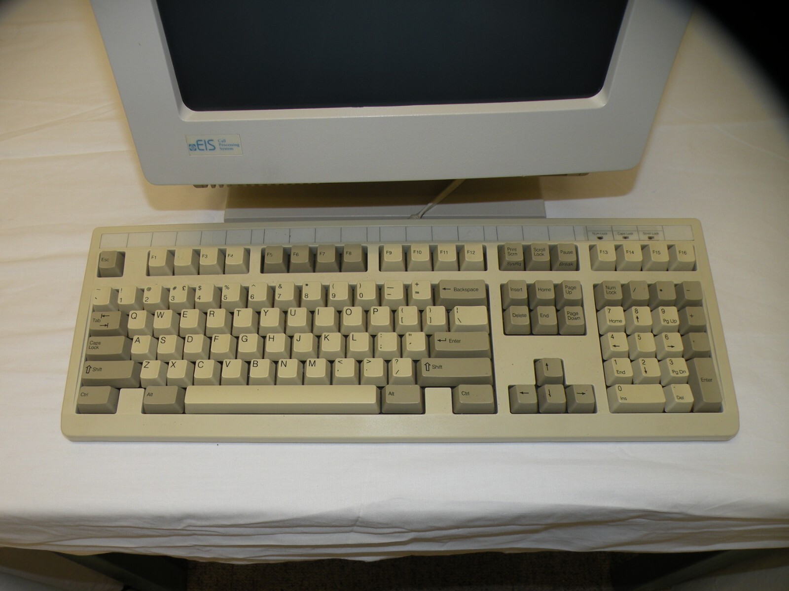 ADDS 4000/260 EIS VIDEO TERMINAL & KEYBOARD NEW AMBER CRT REPAINTED ...