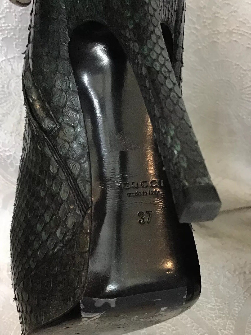 Gucci Ankle Boot Green And Black Snake Skin Platform Side Zip Size 37 ...