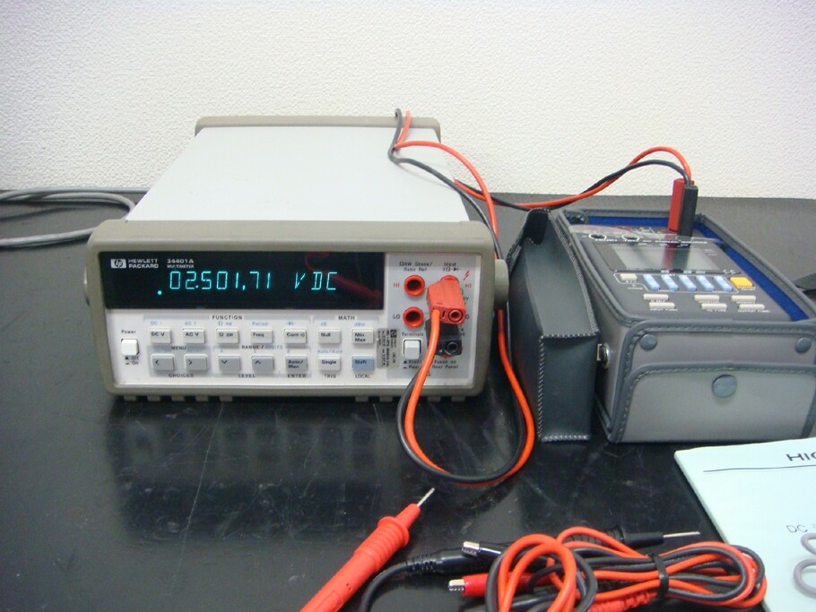 HIOKI 7011 0-25.000V 25.000mA DC Signal Source | eBay