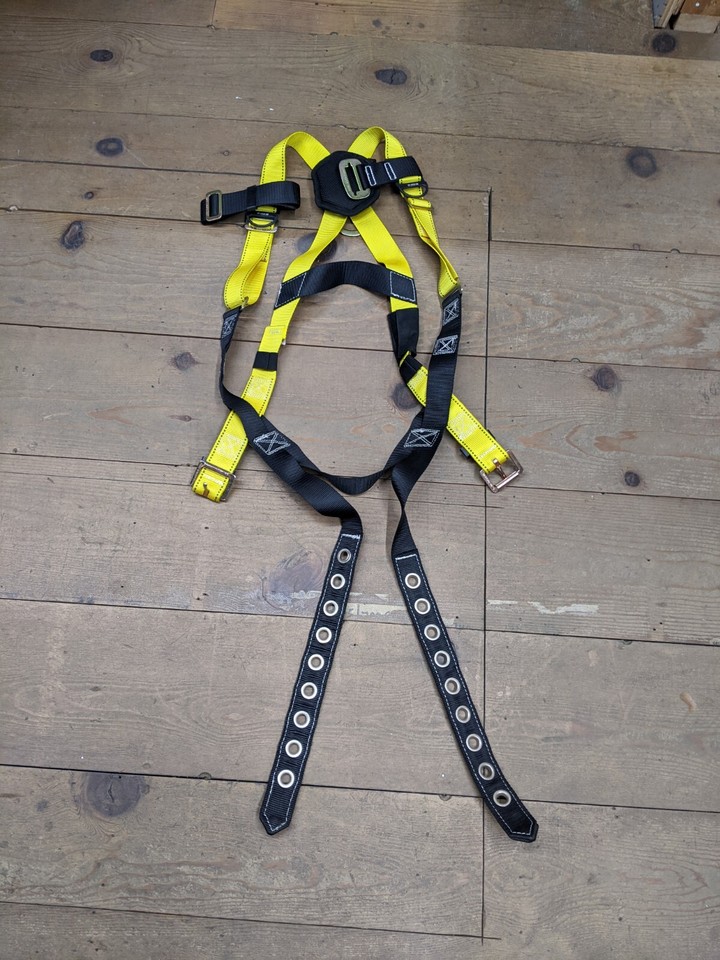 01703 Guardian Fall Protection S-L Velocity Safety Harness, FREE ...