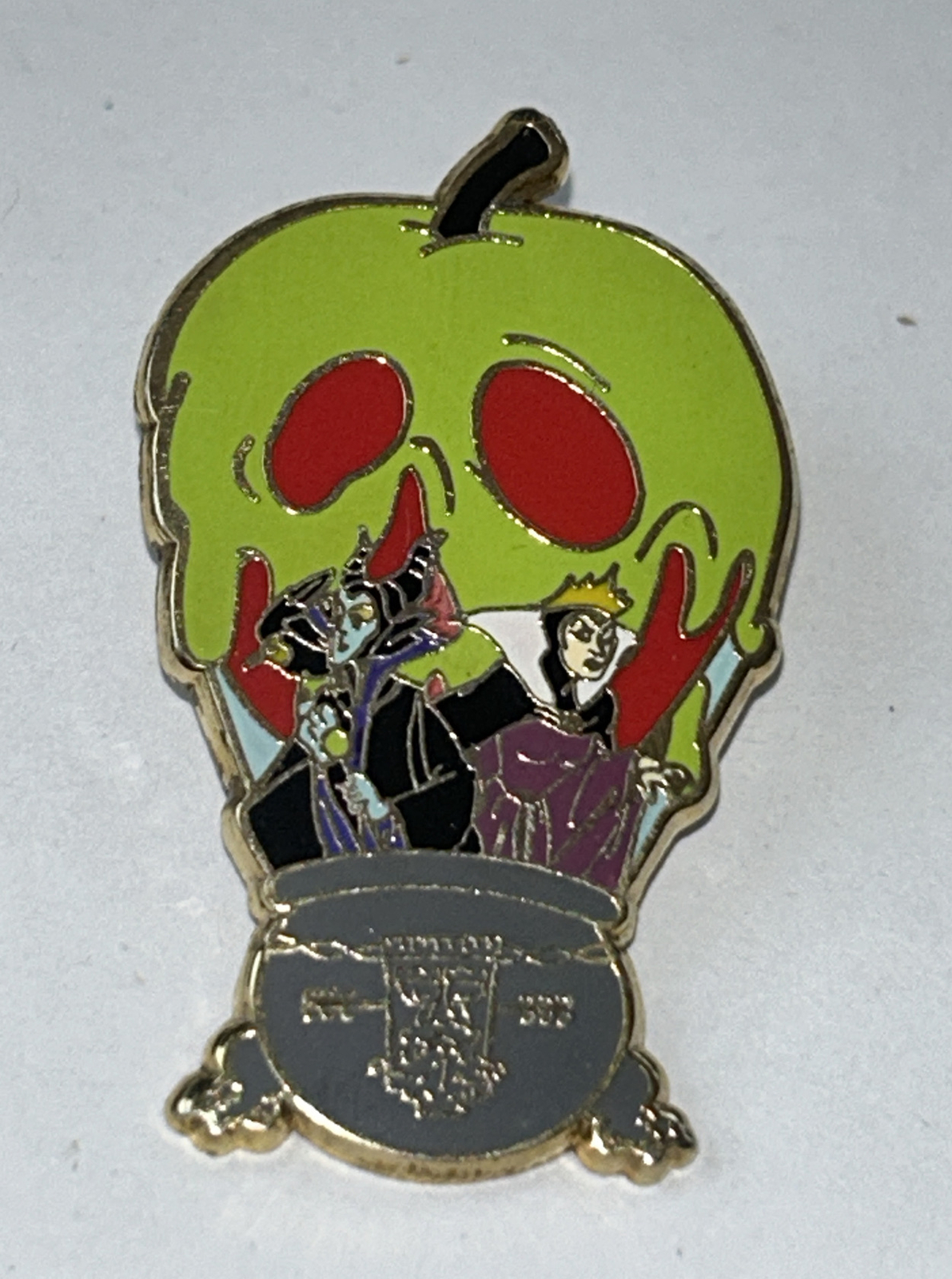 Disney Pin Mystery Villains Hot Air Balloon Maleficent Evil Queen Apple ...