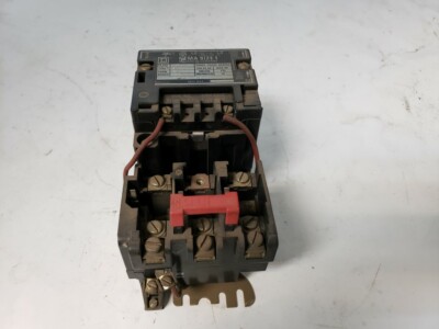 Square D Size 1 Model: 530078-A Series: A Max Hp: 10 Volts: 600 Amps ...