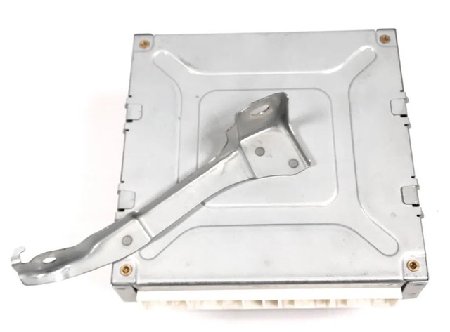 2002 - 2005 Lexus Sc430 Traction Control ABS Skid Computer Module OEM ...