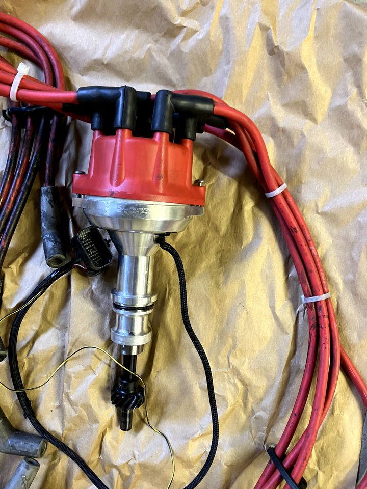 2377MSD Ford 289, 302 Distributor with Ford Racing 9mm plug wires, MSD ...