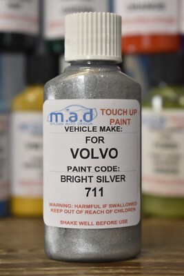 VOLVO BRIGHT SILVER 711 PAINT TOUCH UP KIT 30ML CHIP SCRATCH REPAIR V40 ...