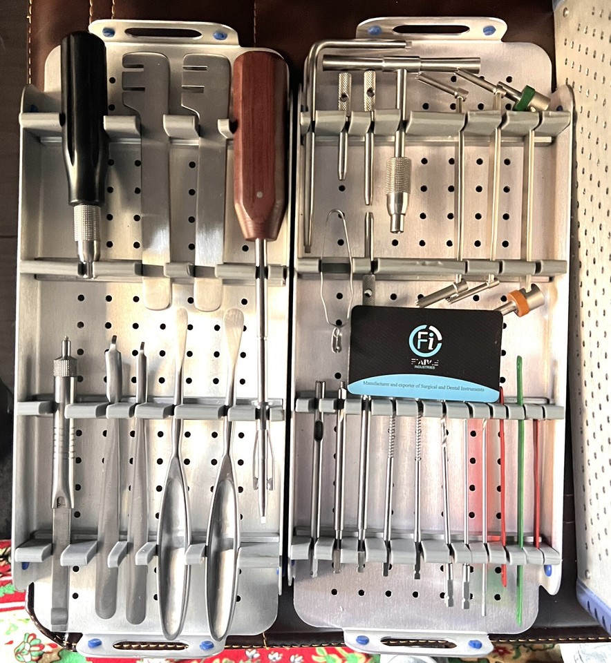 Small Fragment Set Locking And Non locking Instruments Orthopedic Set ...