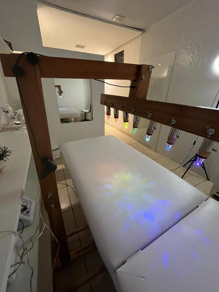 Crystal Light Bed BioPhoton Chromotherapy Color Therapy Quartz ...