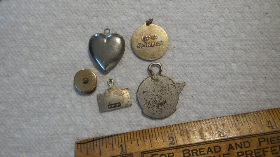 Vintage Charm, Pendant Lot Heart, Methodist,Pontiac,Alamo,IBA | eBay