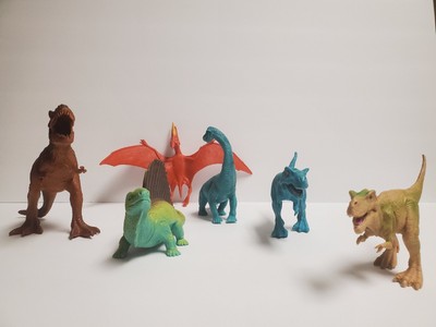 Vintage Dinosaur Chinasaur Toy Figure Lot Perfect For Outdoor & Water ...