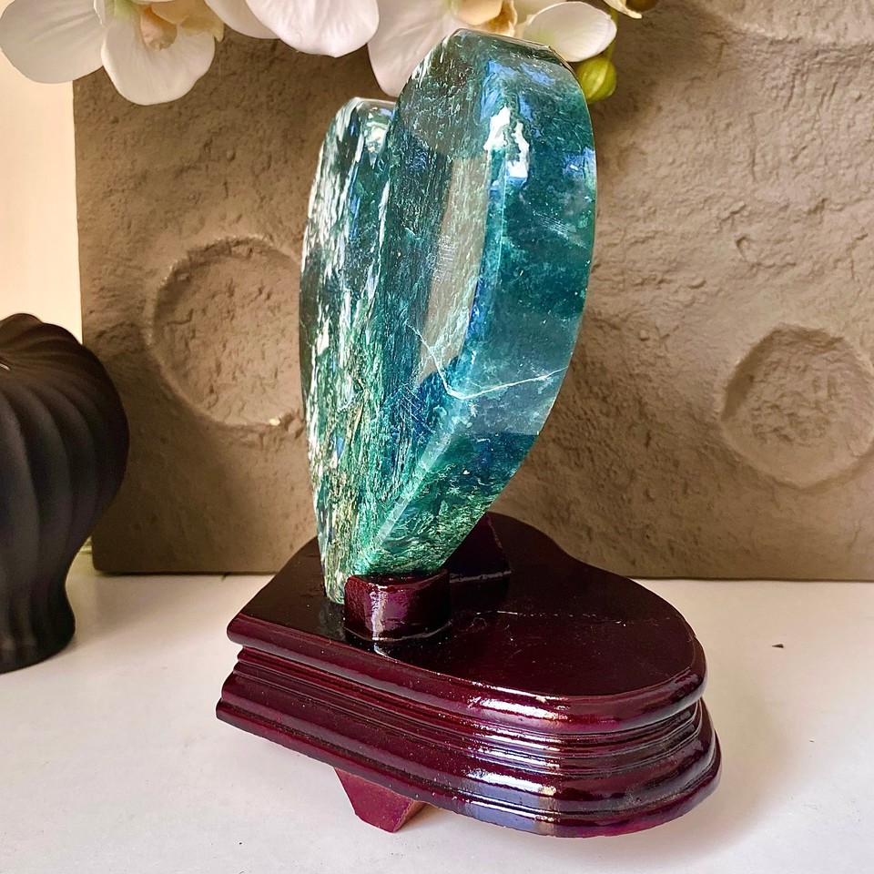 5.33LB Natural green aquatic plant heart-shaped crystal specimen | eBay