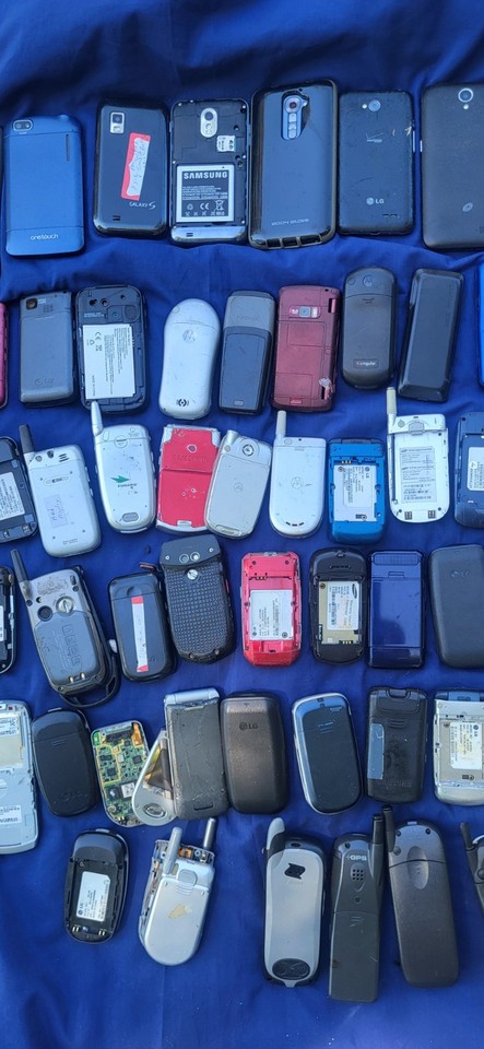 Lot of 93pcs Hybrid,mixed,Vintage Cell Phones,GOLD RECOVERY, PARTS,JUNK ...