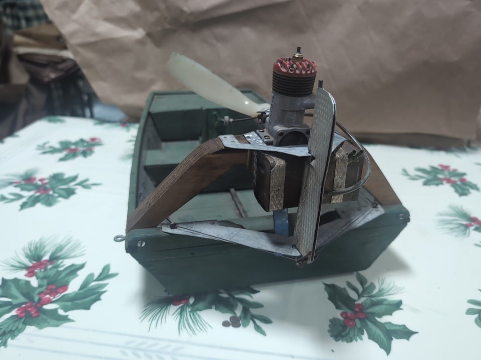 Vintage McCoy Tether Boat model airplane engine car Hydroplane | eBay