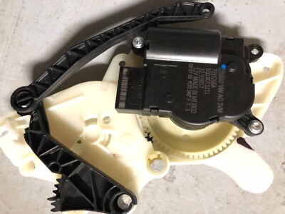 2019-2021 Volkswagen Jetta OEM HVAC door actuator with blend door lever ...