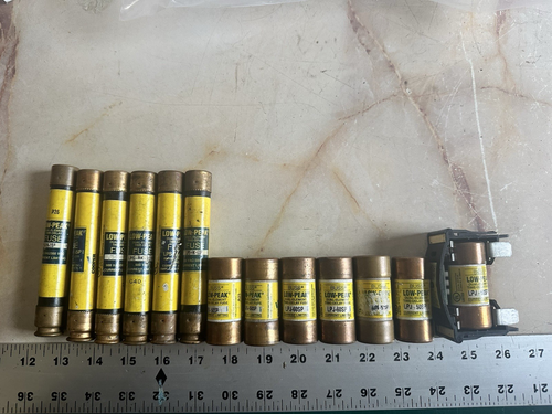 MIXED LOT OF 13 BUSSMANN LOW-PEAK LPS-RK-20SP 600V, LPS-RK-10SP 600V ...