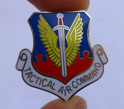 METAL UNITED STATES AIR FORCE TACTICAL AIR COMMAND EMBLEM BADGE PIN TAC ...