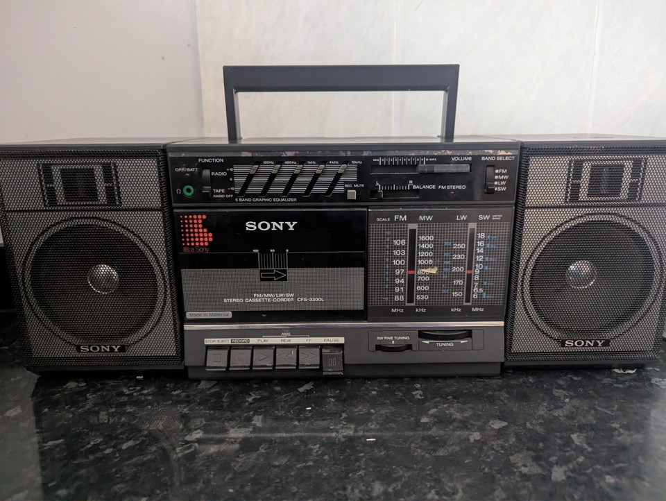 Sony CFS 3300 L Radio Cassette Recorder 4 Bands | eBay UK