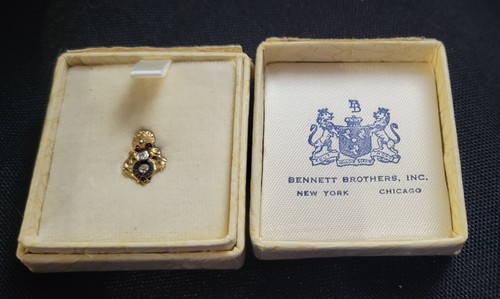 Vintage Rare Bennett Brothers Inc Pin 1/2" Golden With Gem Original Box ...