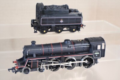 MAINLINE 37-052 BR 4-6-0 STANDARD CLASS 4MT LOCOMOTIVE 75006 oj | eBay UK