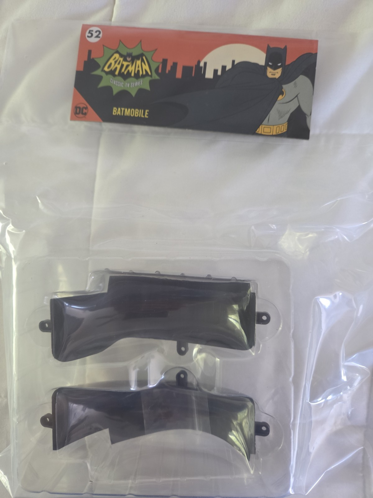 Fanhome Build The 1966 Batmobile TV Batman Car 1/8 Scale Model Kit ...