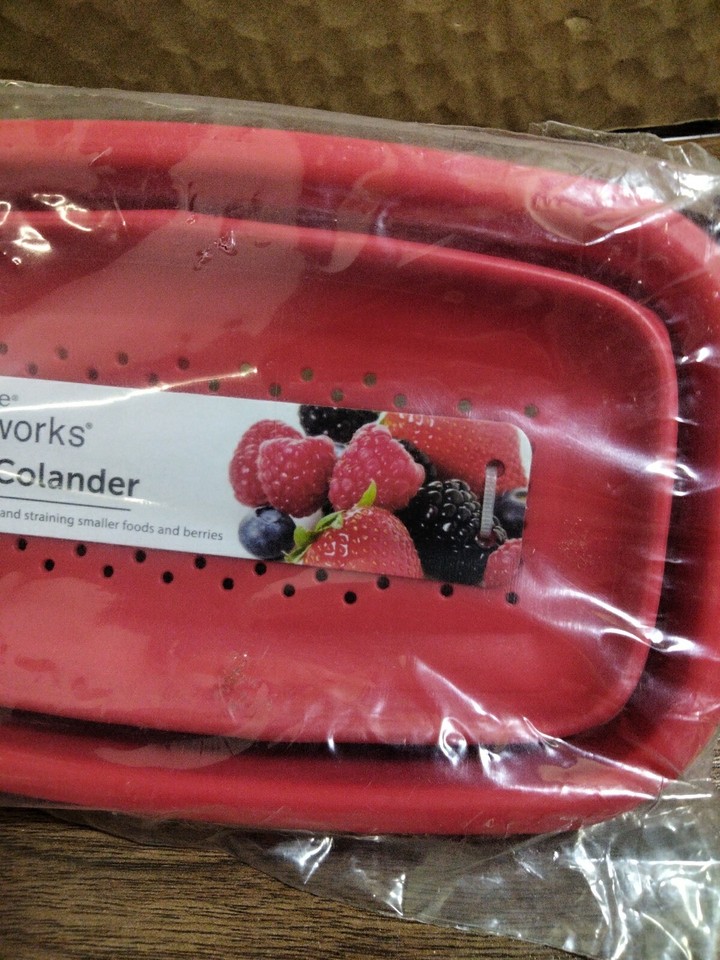 Progressive Prep works Berry Colander Red Small | eBay