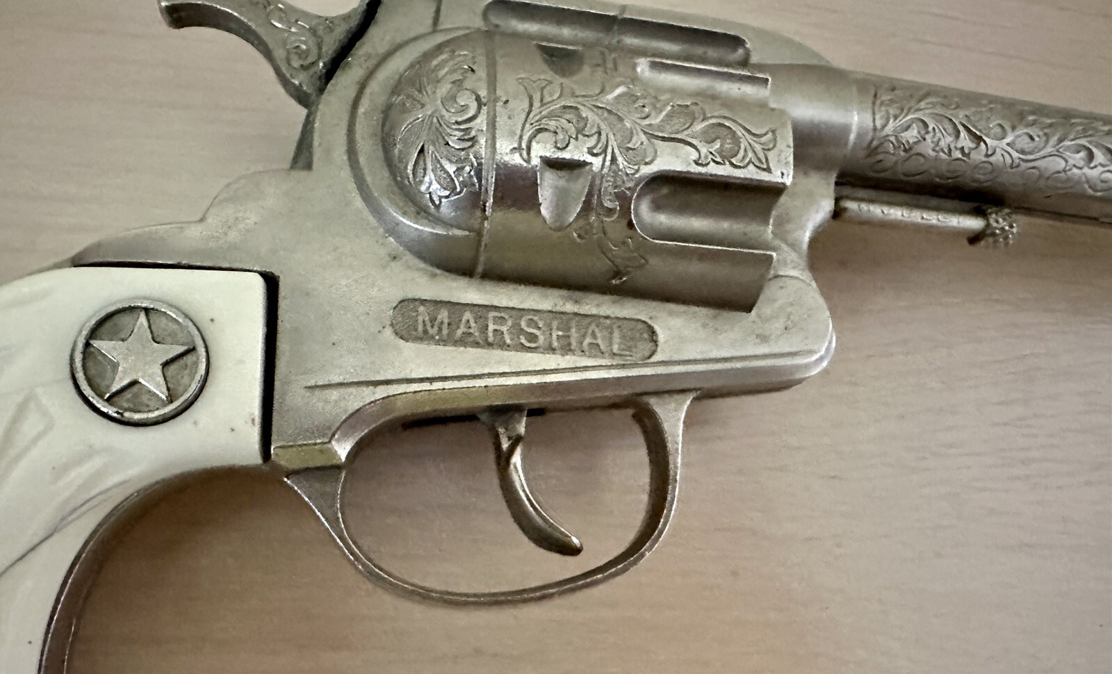 VINTAGE HUBLEY MARSHAL CAP GUN WITH STAG GRIPS WORKS NICE! | eBay