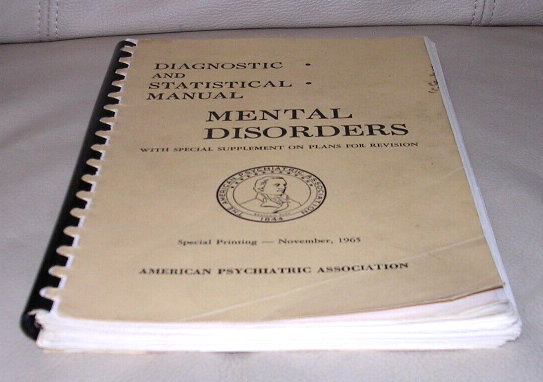 RARE First DSM ! Diagnostic & Statistical Manual Mental Disorders 1952 ...