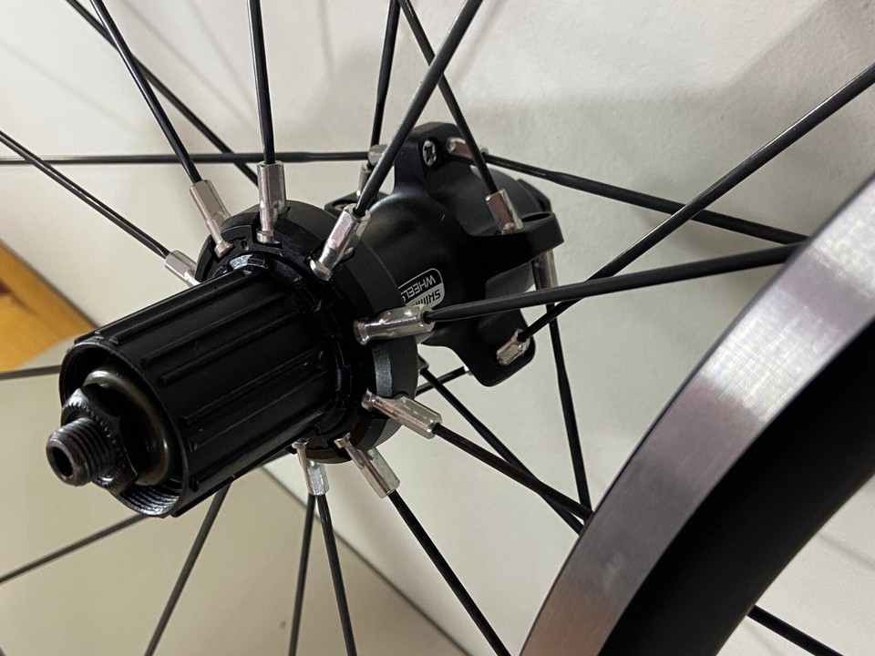 NEW Shimano WH-R550 700c Road Wheelset 16/20H Clincher Rim Brake 2009 ...