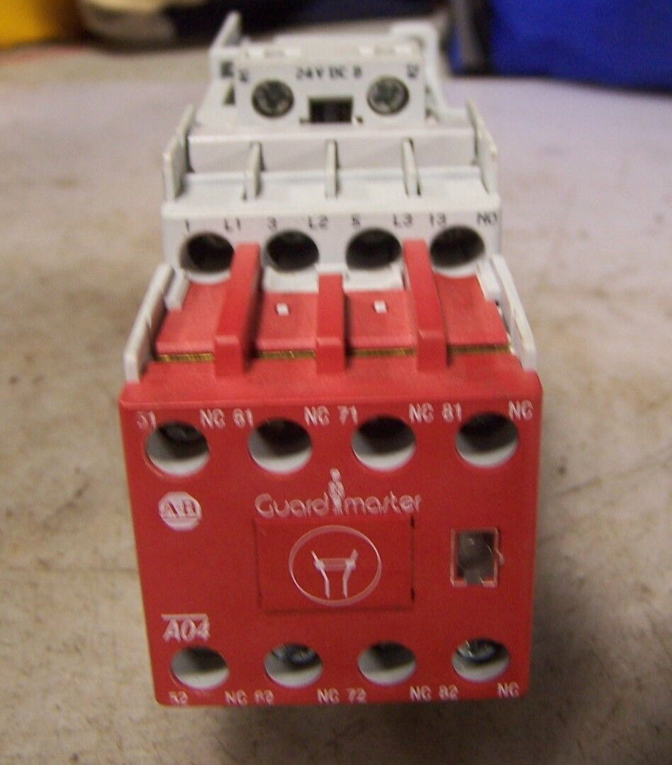 ALLEN BRADLEY 100S-C23DJ14C GUARDMASTER CONTACTOR 24 VDC COIL 600 VAC ...