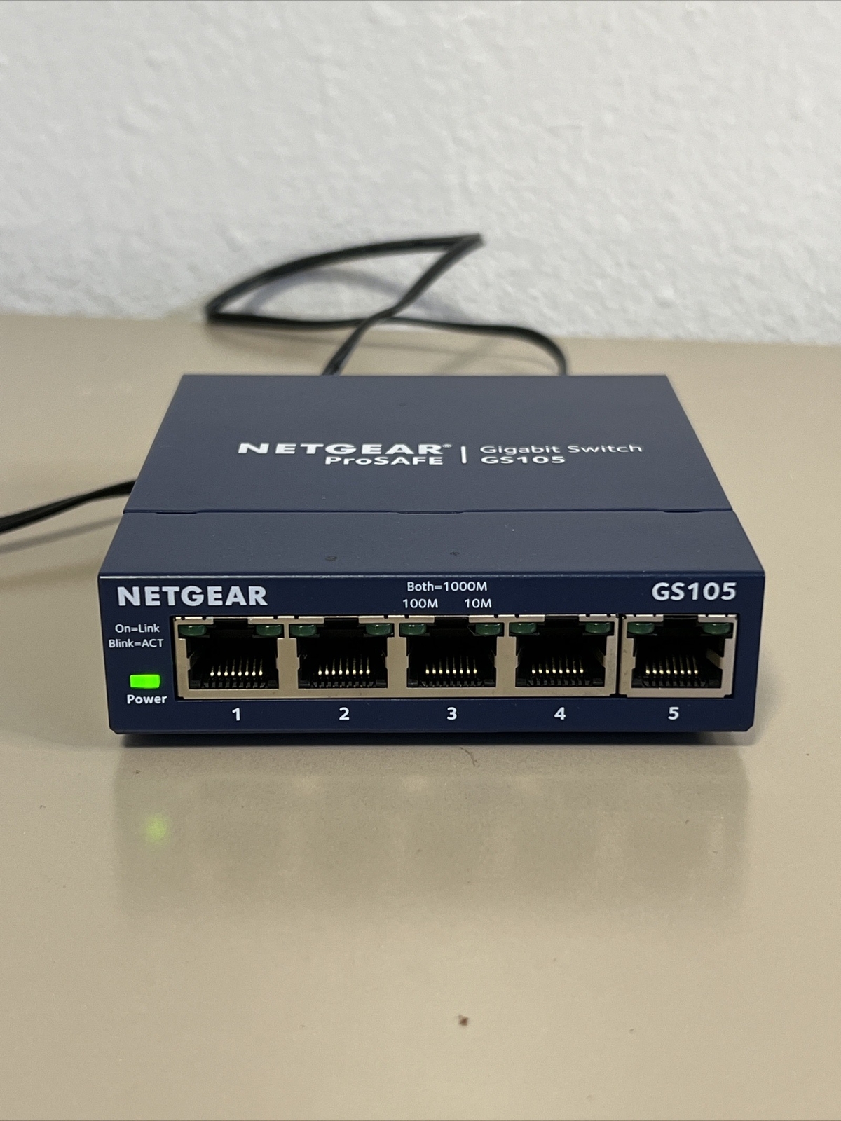 NetGear ProSafe GS105 v5 5-Port Gigabit Ethernet Switch - No AC power ...