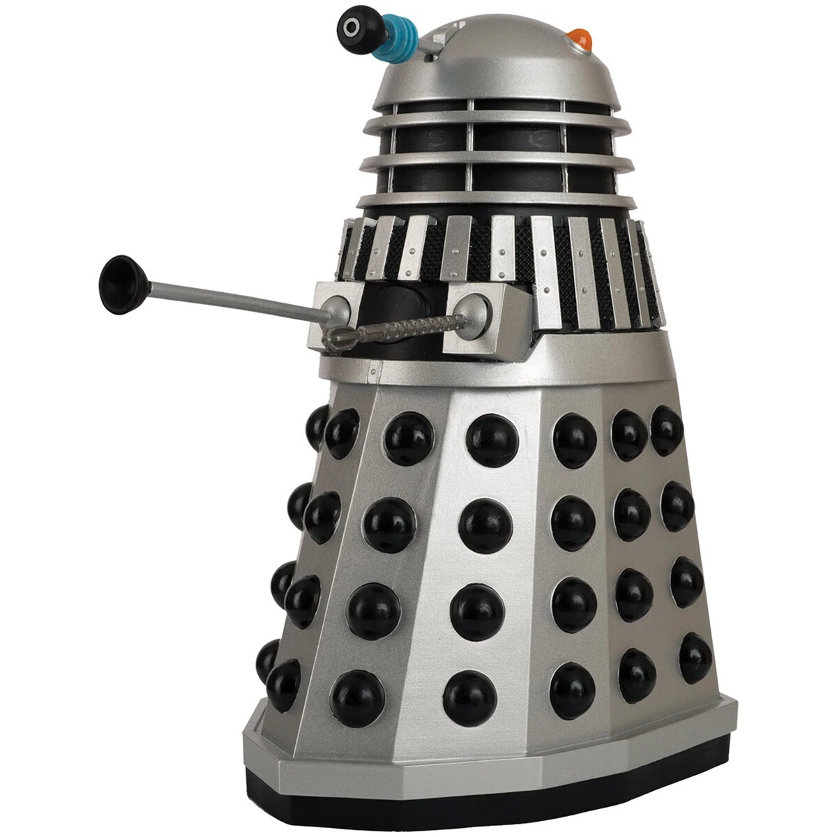 You must share a room with a Dalek or a Skaven. Which would you prefer ...