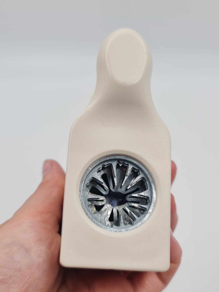 Martha Stewart Crafts Paper Punch Edge Boarder Corner Punches Flower ...