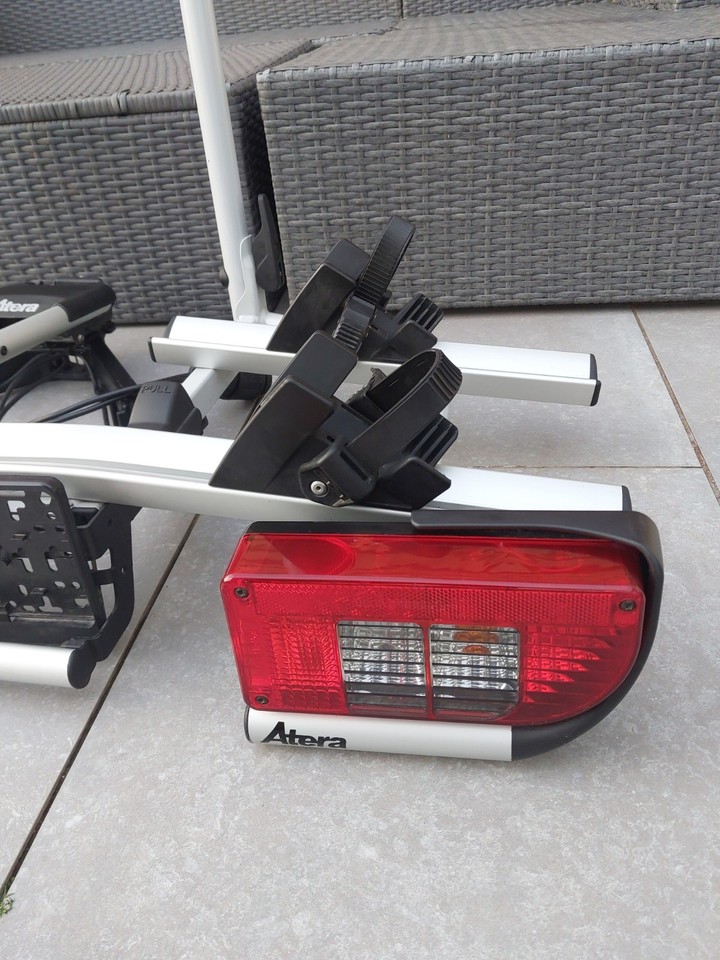 Atera Strada E bike XL (2 bikes) Tow bar bike rack excellent condition ...