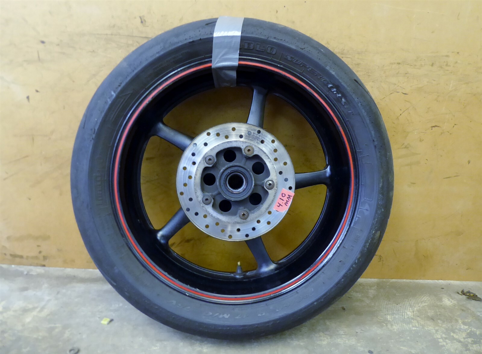 2006 Yamaha YZF R6 R6S Y579-1. rear wheel rim 17in | eBay