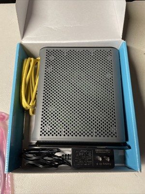 Motorola 24x8 Modem Plus AC1900 Wifi Router & 2 Phone Lines - Untested ...