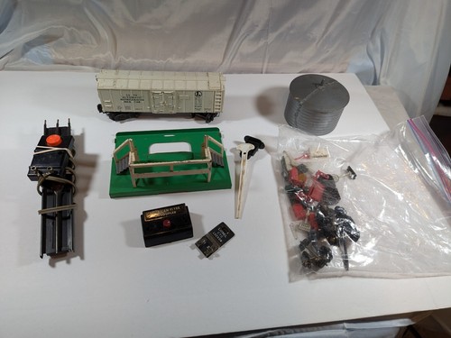 Vintage Lionel O / 027 Gauge Unloading Milk Cans Rail Car Plus RR ...