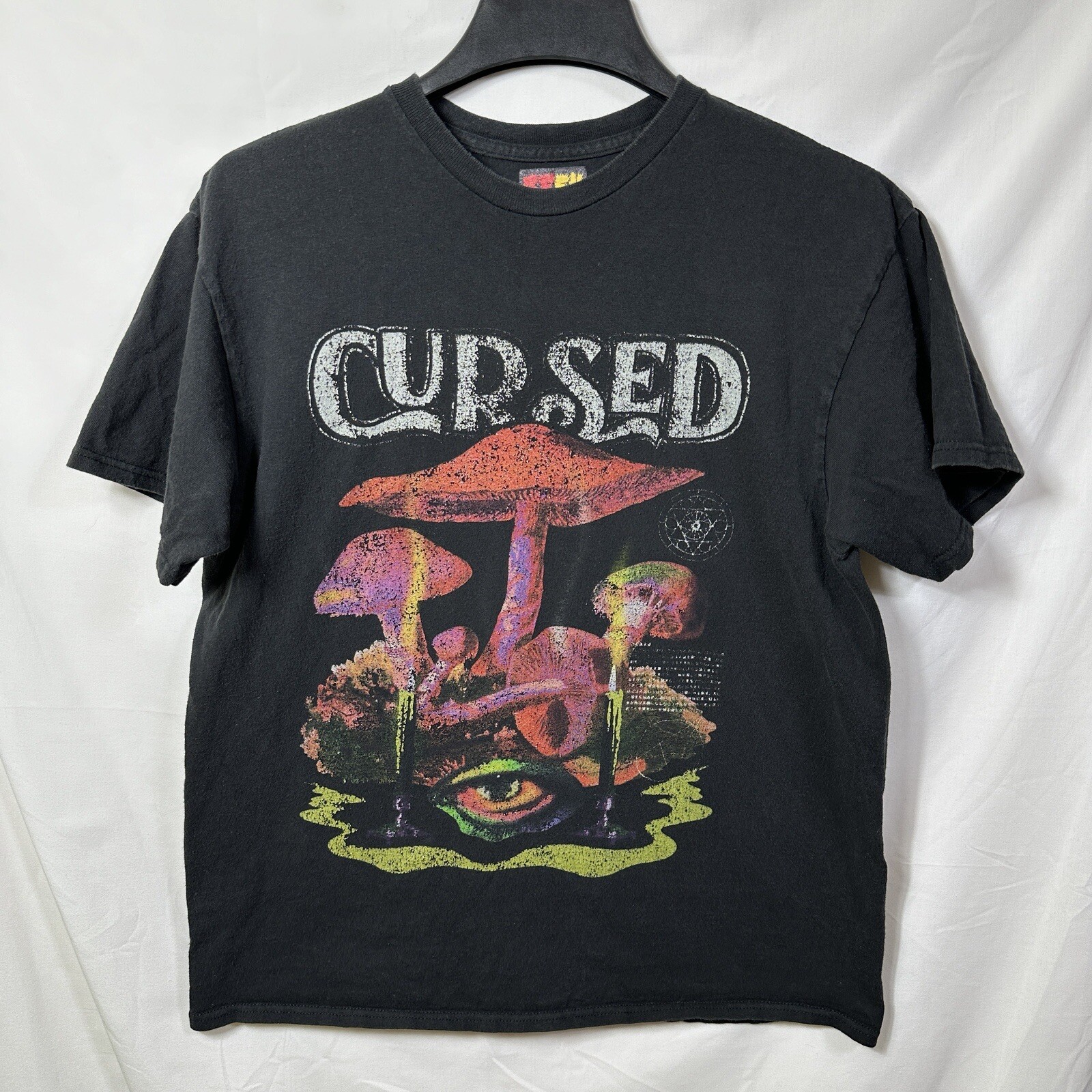 Teen Hearts Cursed Mushroom Men's Large T-Shirt Psychedelic LSD Distressed Tee | eBay