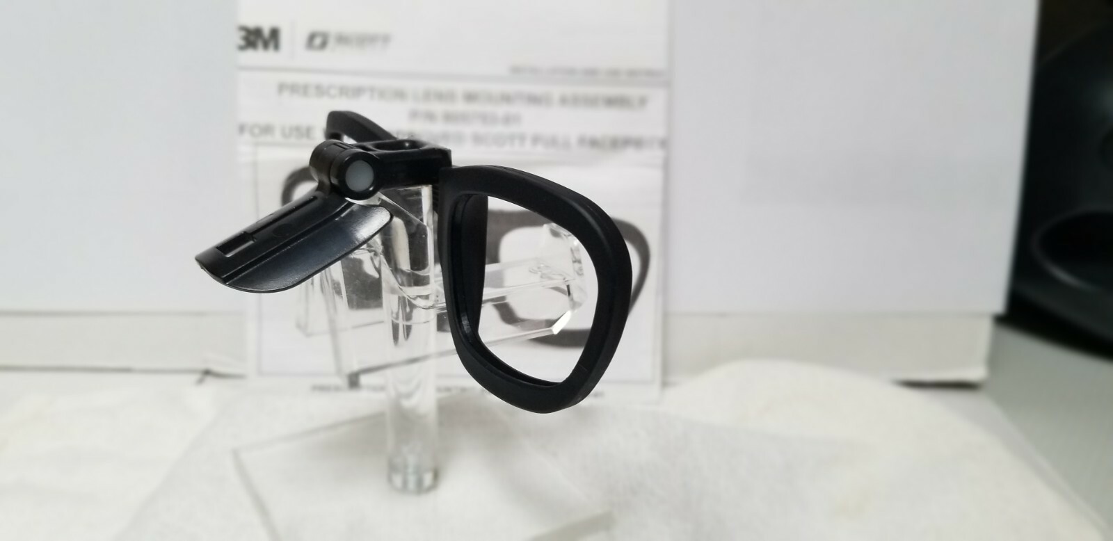 Scott Model Respirator Spectacle Kit, AV-3000 Facepieces #805753-01 ...