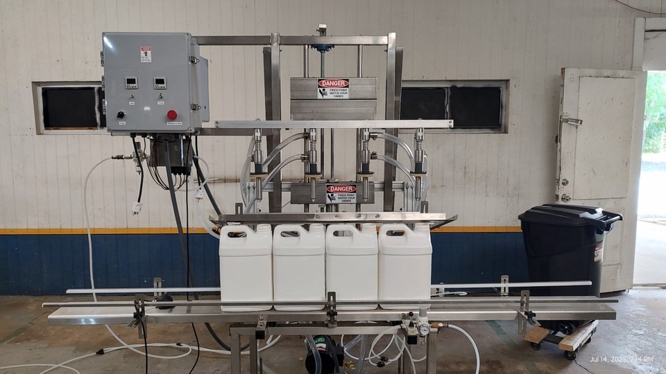 Liquid Bottle Filling Machine, 4 Head Semi-automatic Overflow Filling ...