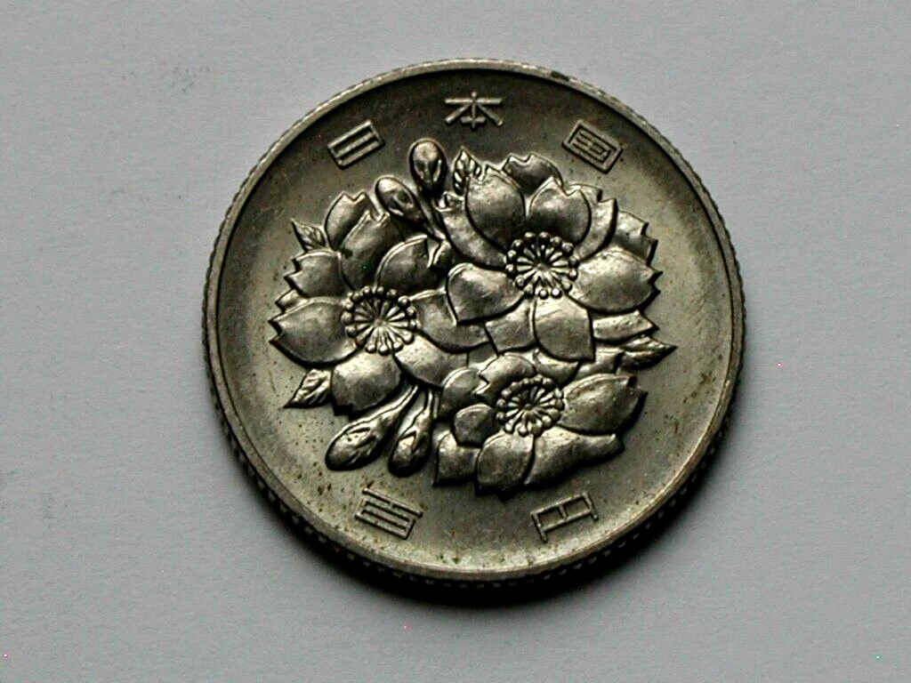 Japan Coin 100