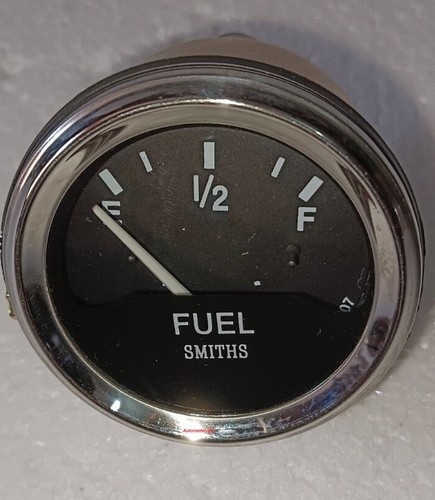 Smiths 52 mm fuel gauge black chrome | eBay