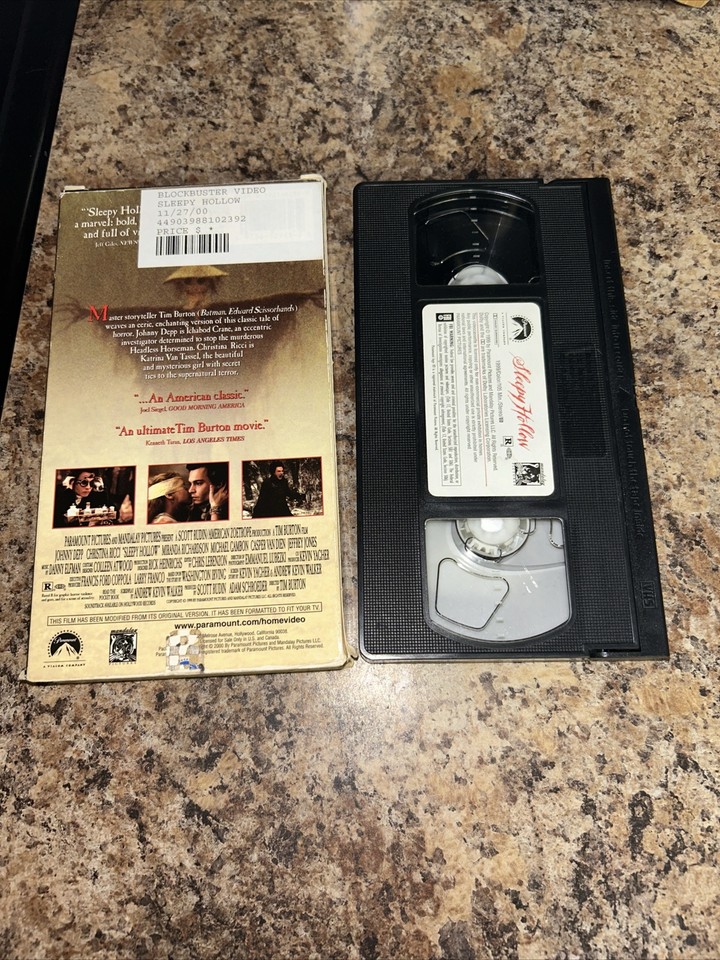 Sleepy Hollow: VHS Paramount 1999 Tim Burton, Johnny Depp Christina ...