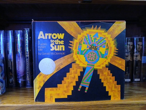 Arrow To The Sun by Gerald McDermott (SIGNED) CALDECOTT WINNER 1974 ...